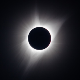 Eclipse-Photo | Yellowstone National Park Lodges