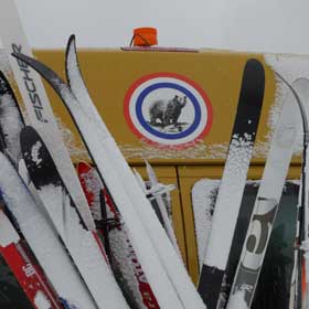 Snow-coach-skis | Yellowstone National Park Lodges