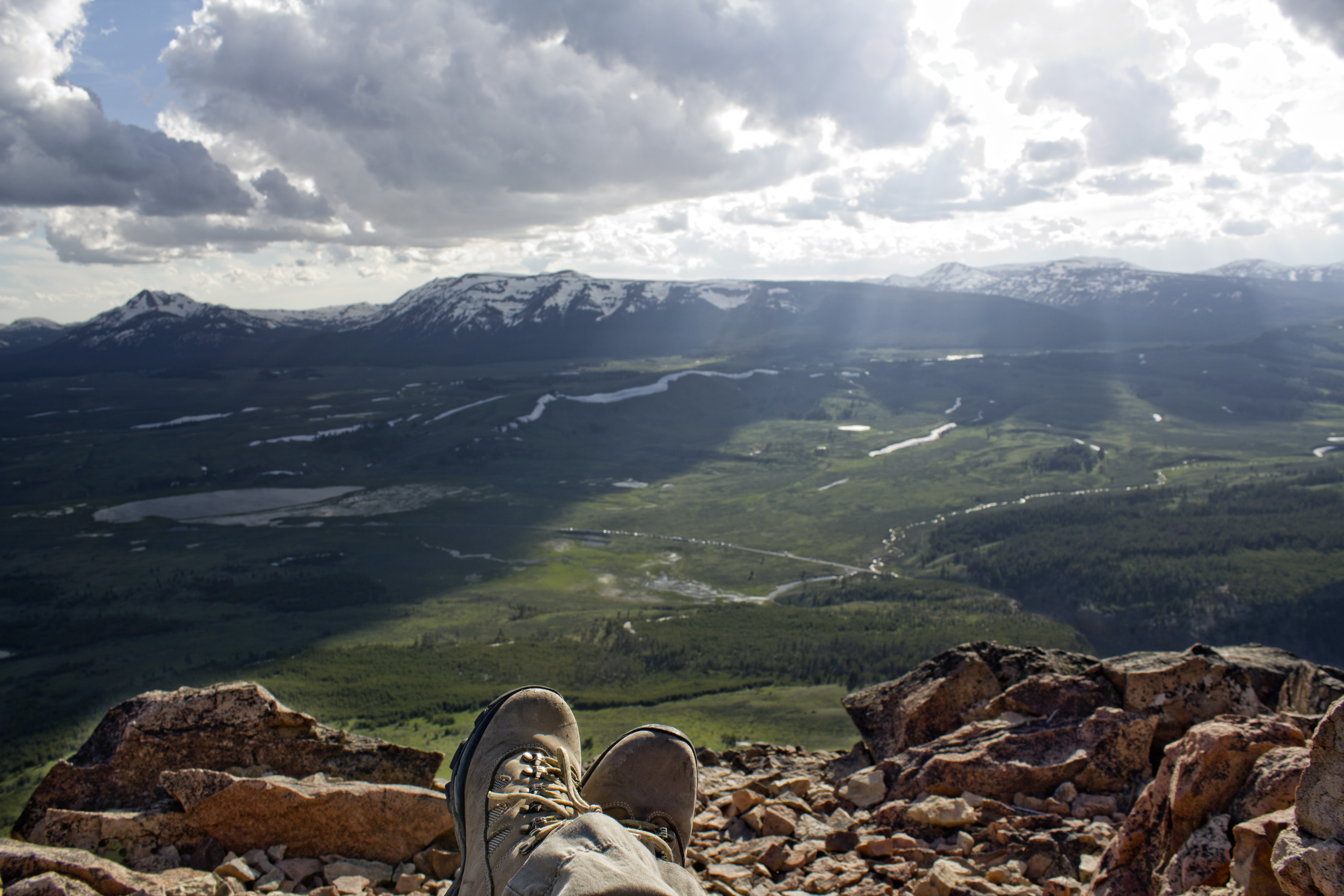 100 Mile Hiking Club Yellowstone | Yellowstone National Park Lodges