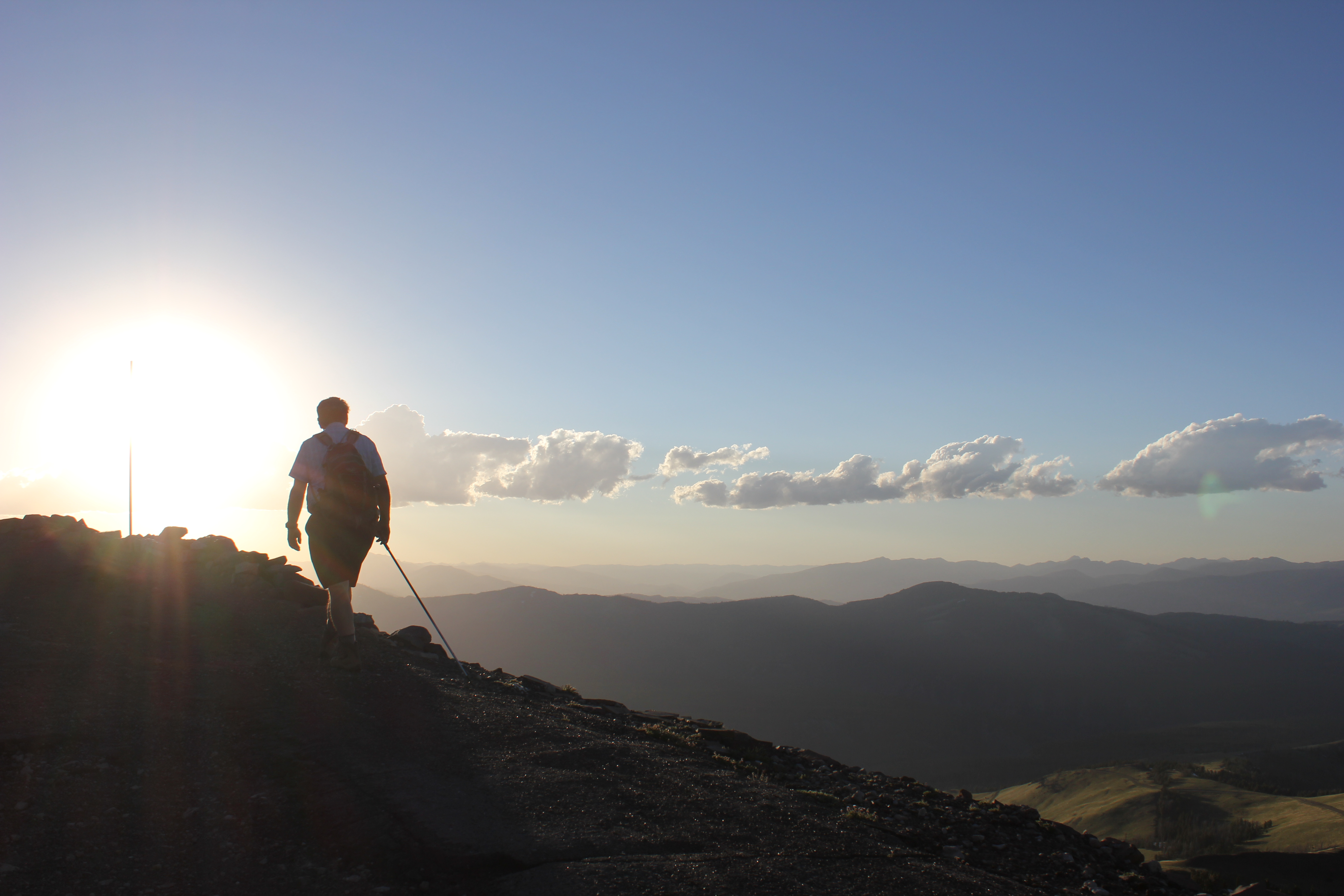 100 Mile Hiking Club Yellowstone | Yellowstone National Park Lodges