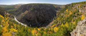 Fall-Overlook-Colors | Yellowstone National Park Lodges