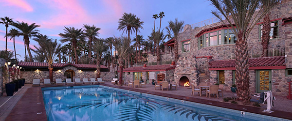 Oasis-Inn_SunsetPool_008-1 | Yellowstone National Park Lodges