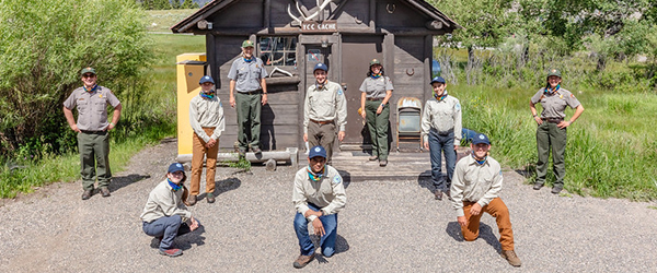 Yellowstone Youth Conservation Corps crew 2020 | Yellowstone National ...
