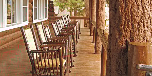 Roosevelt Porch Rockers_600x300 | Yellowstone National Park Lodges