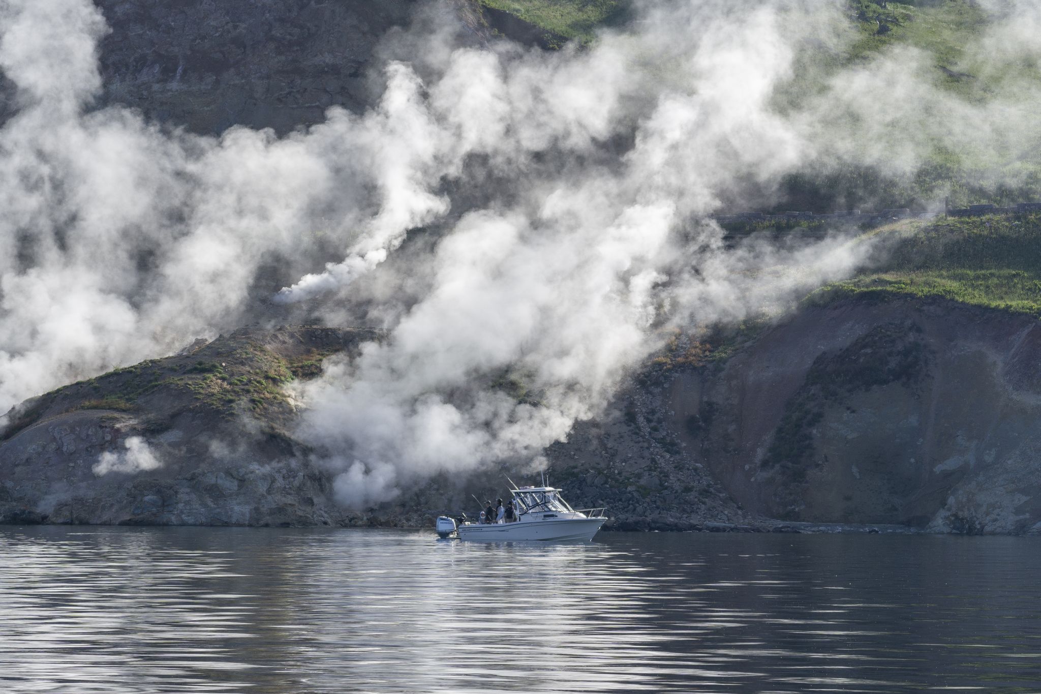 Water Lover’s Guide to Yellowstone Lake | Explore Adventures